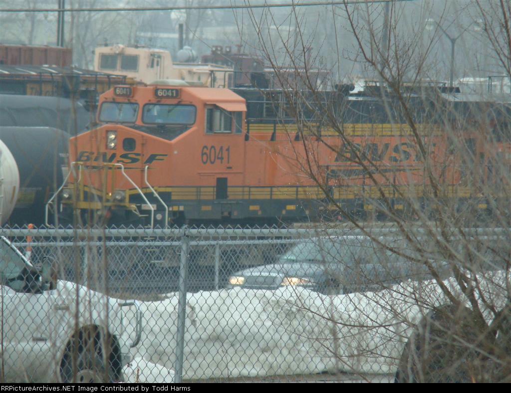 BNSF 6041